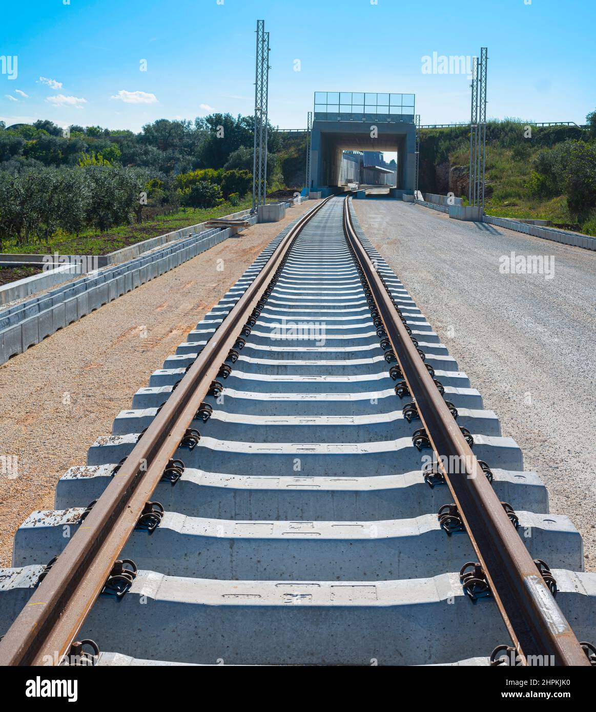 Underpass and tunnel for the construction of a new railway line. Detail ...