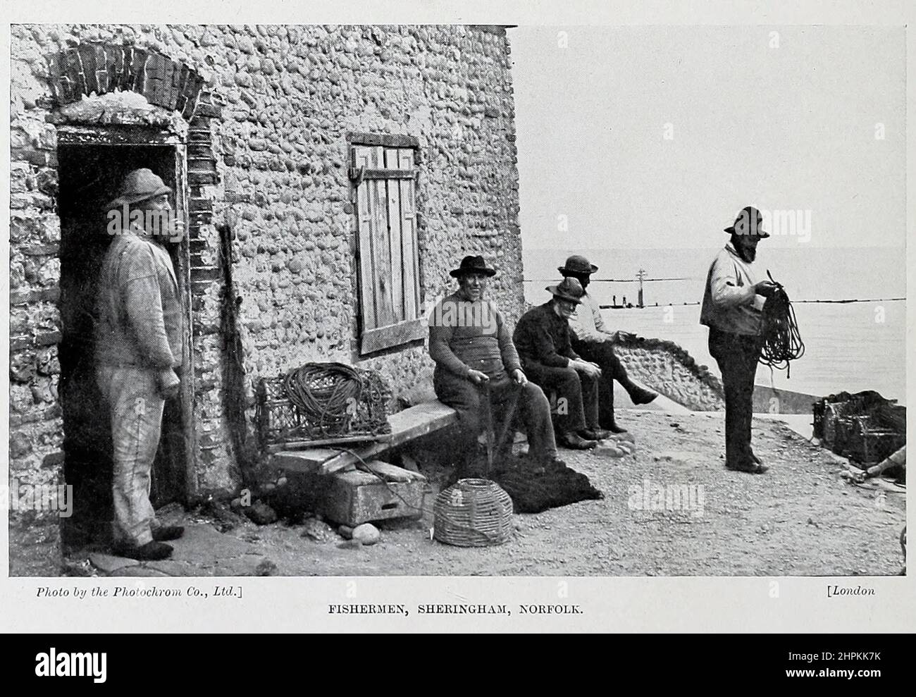 Living races of mankind hi-res stock photography and images - Alamy