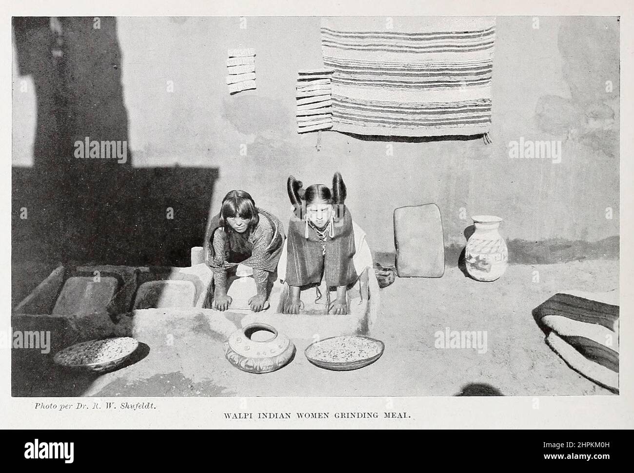Native indian tribes 1800s hi-res stock photography and images - Alamy