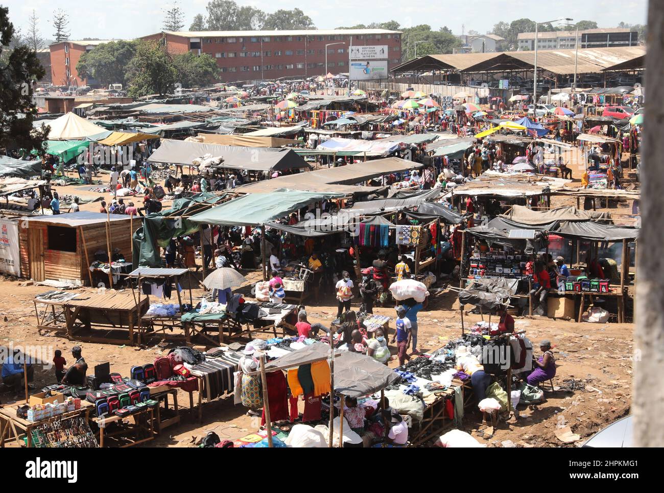 (220222) -- HARARE, Feb. 22, 2022 (Xinhua) -- Photo taken on Feb. 8 ...