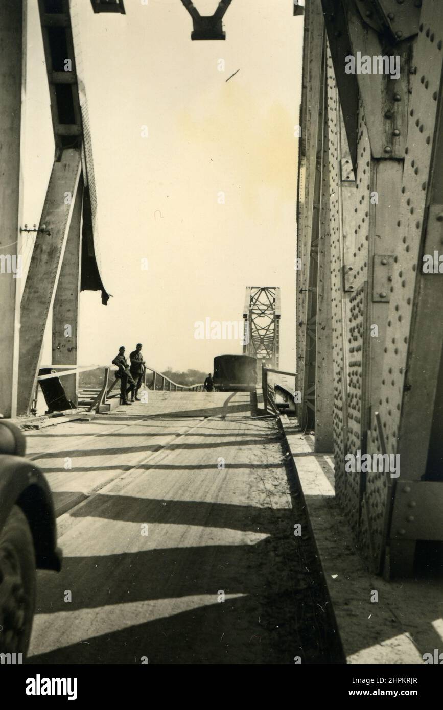 WWII WW2 german soldiers invades East front - 16 April 1941, wehrmacht ...