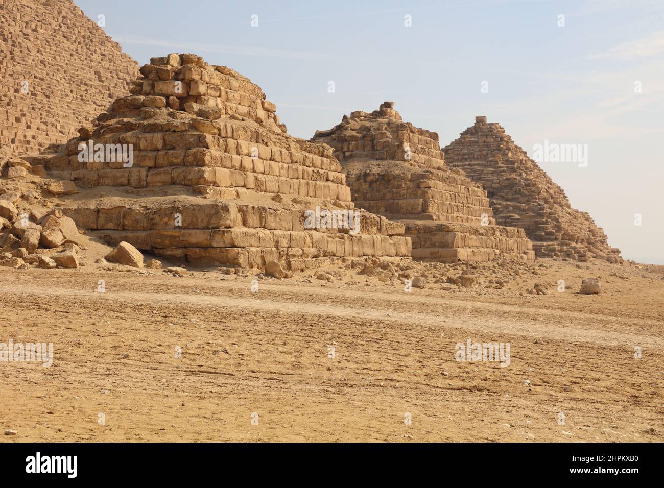 Queens pyramids hi-res stock photography and images - Alamy