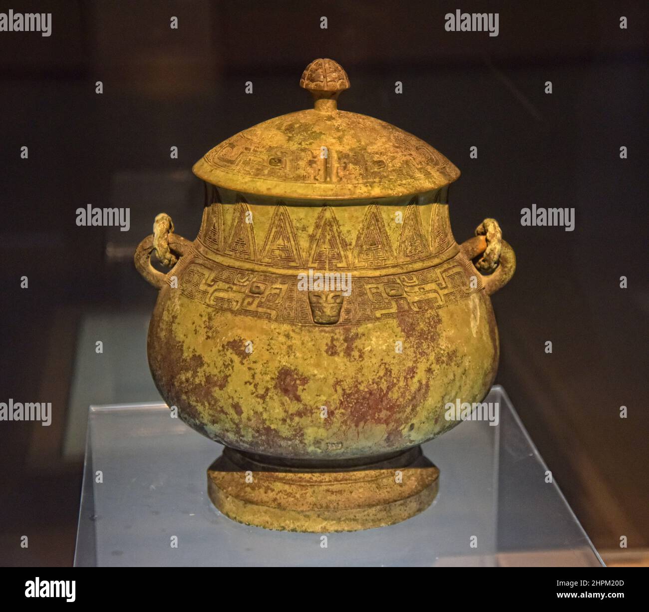 Kui triangle hi-res stock photography and images - Alamy