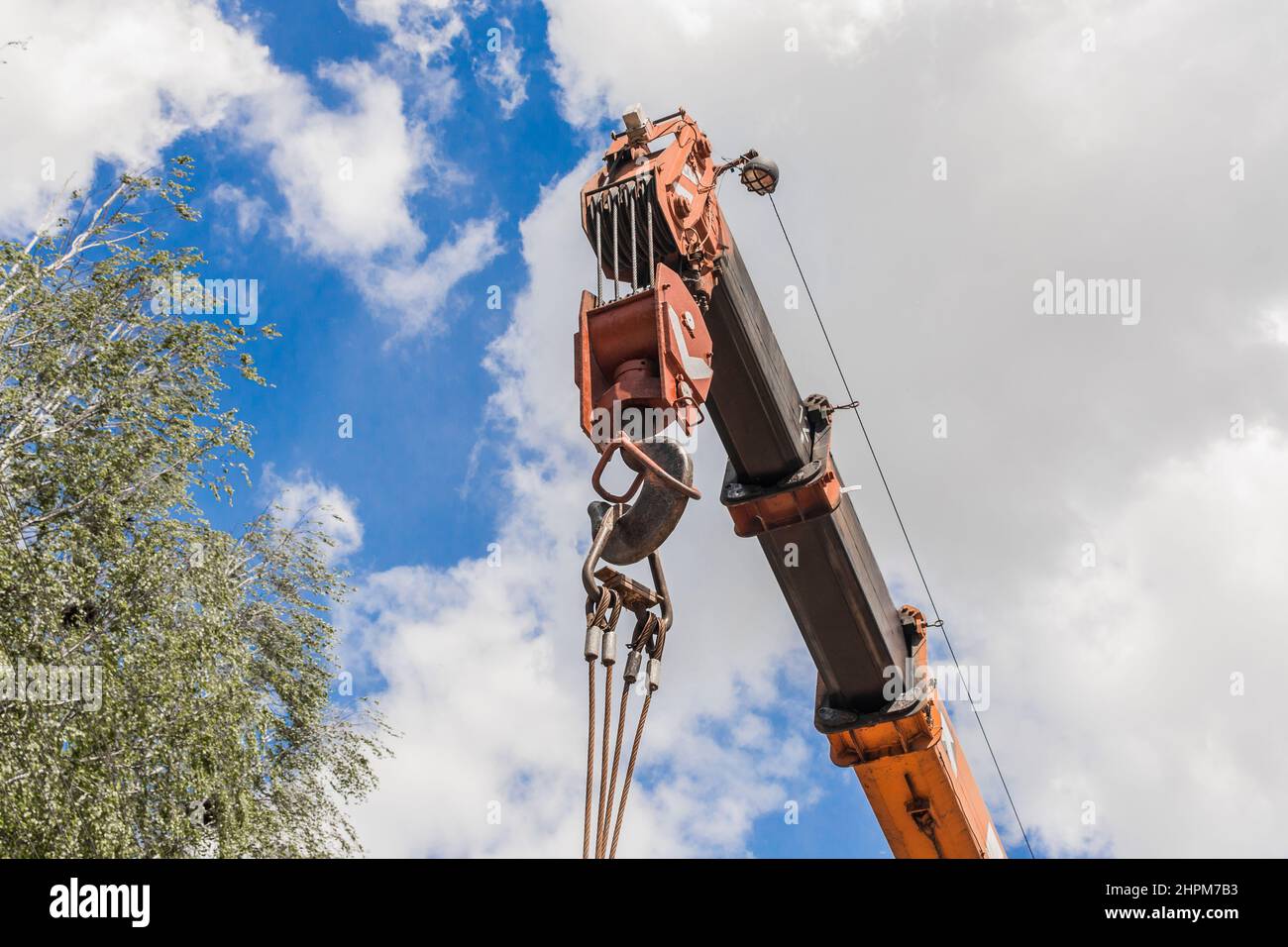 Lifting hoisting mechanism with rope steel of the machine bridge crane ...