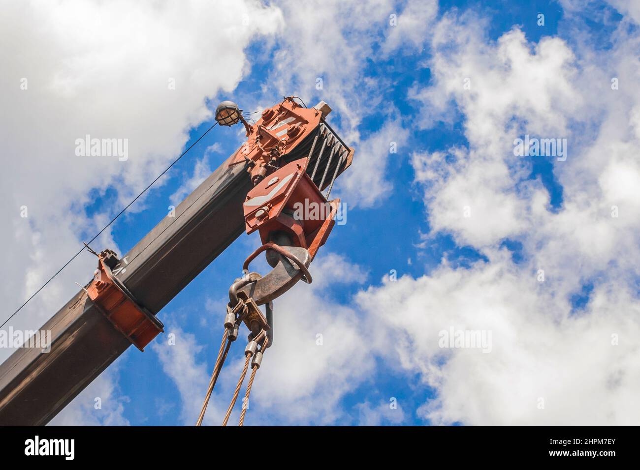 Lifting hoisting mechanism with rope steel of the machine bridge crane ...
