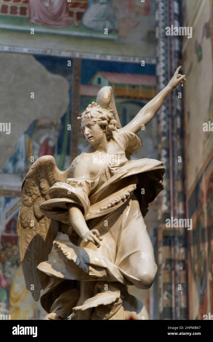 The Announcing Angel, 17th century statues by Francesco Mochi ...