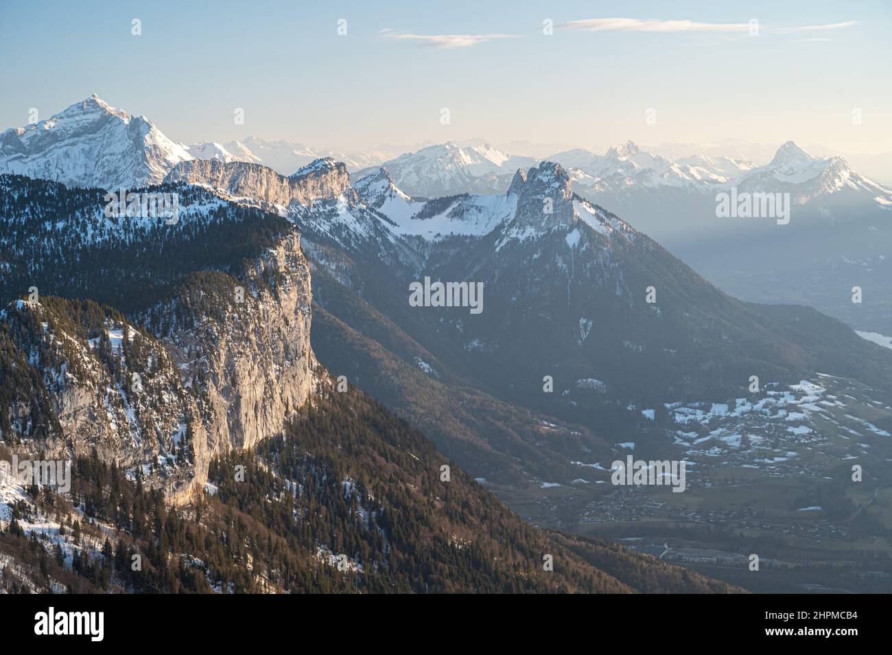 Beautiful shot peaks mountains hi-res stock photography and images - Alamy