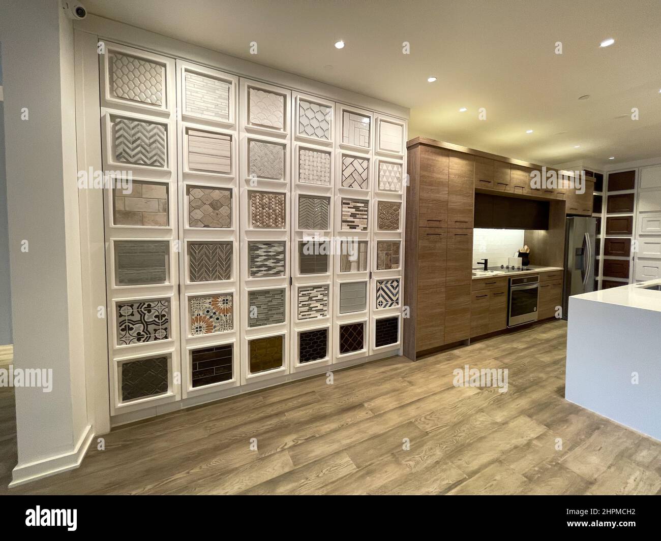 Orlando, FL USA - December 2, 2020: The kitchen backsplash tile style ...