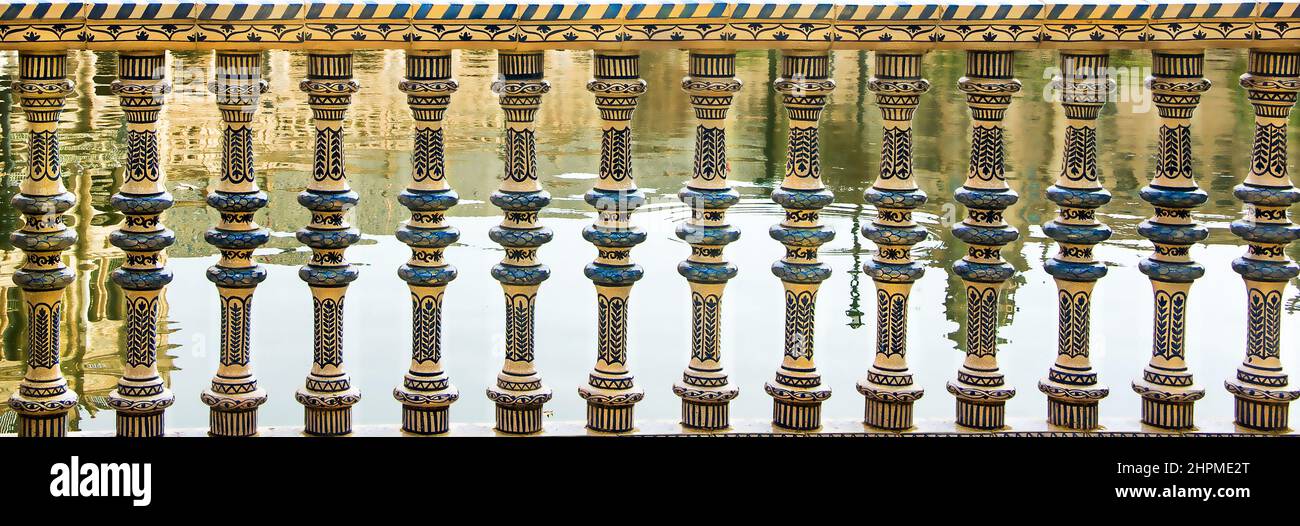 Balustrade balcony hi-res stock photography and images - Alamy