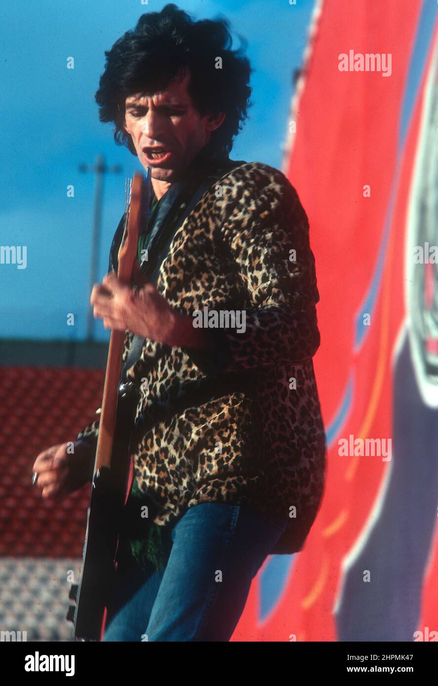 The rolling stones in concert 1970's hi-res stock photography and ...