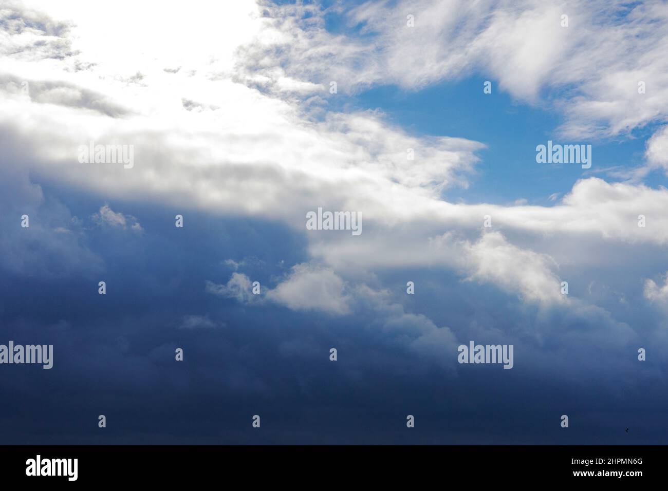 Sky before rain hi-res stock photography and images - Alamy