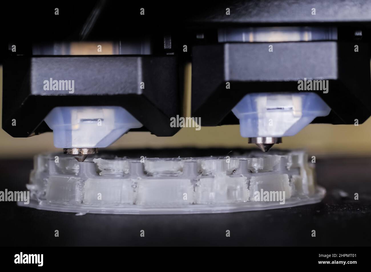 3d printer prints form close hi-res stock photography and images - Alamy