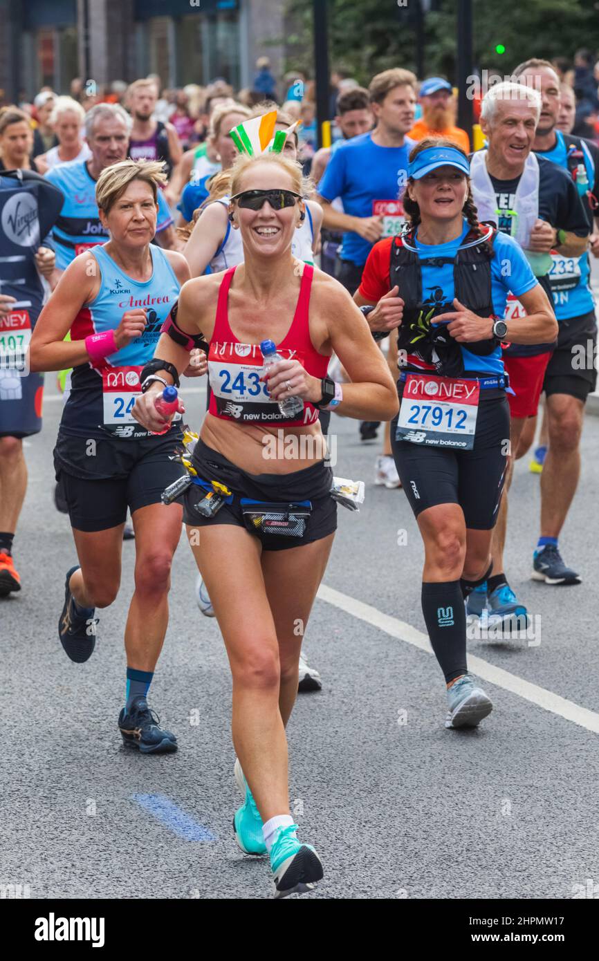 England, London, London Marathon 2021, Group of Participants Running ...