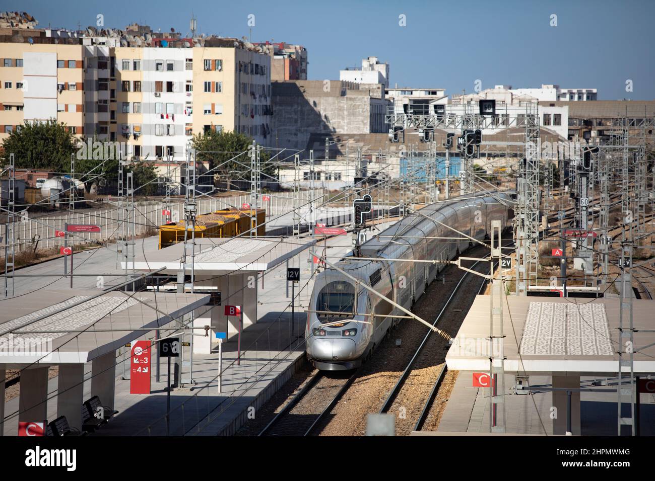 High speed rail casa hi-res stock photography and images - Alamy