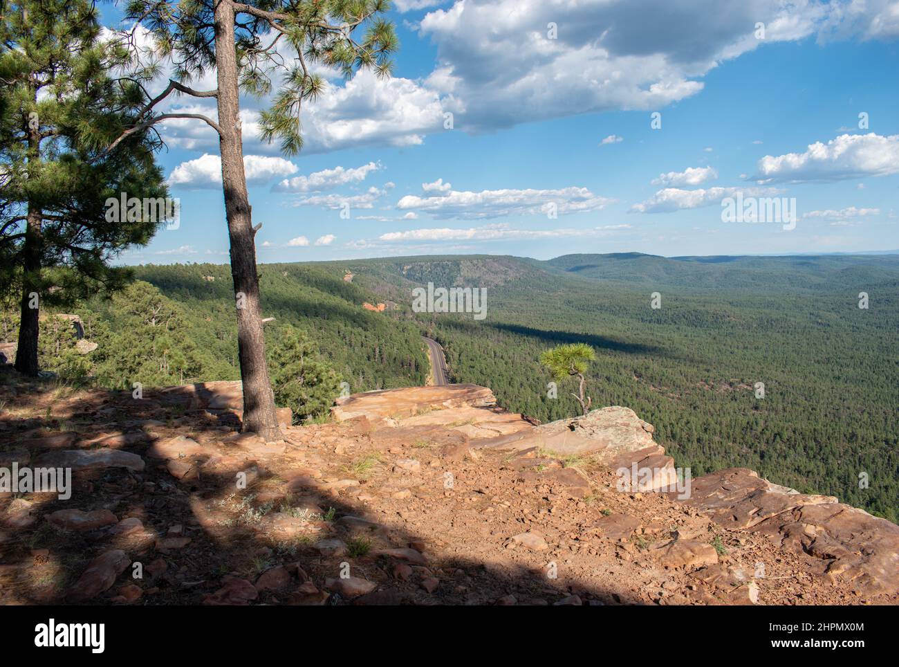Ledge road hi-res stock photography and images - Alamy