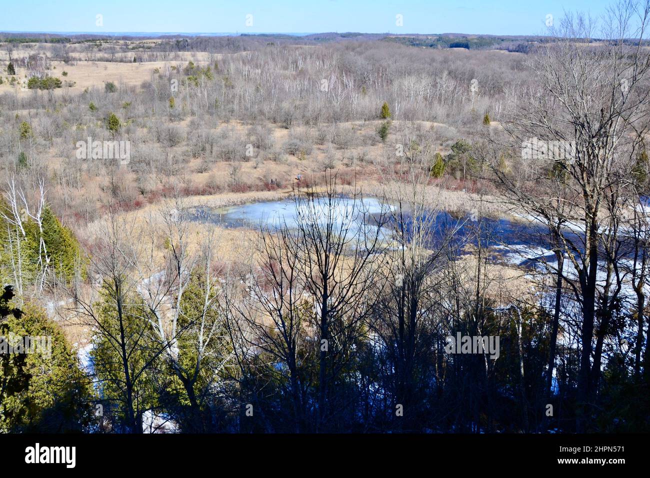 Scenic lookout over lower valley at Mono Cliffs viewed from lookout ...