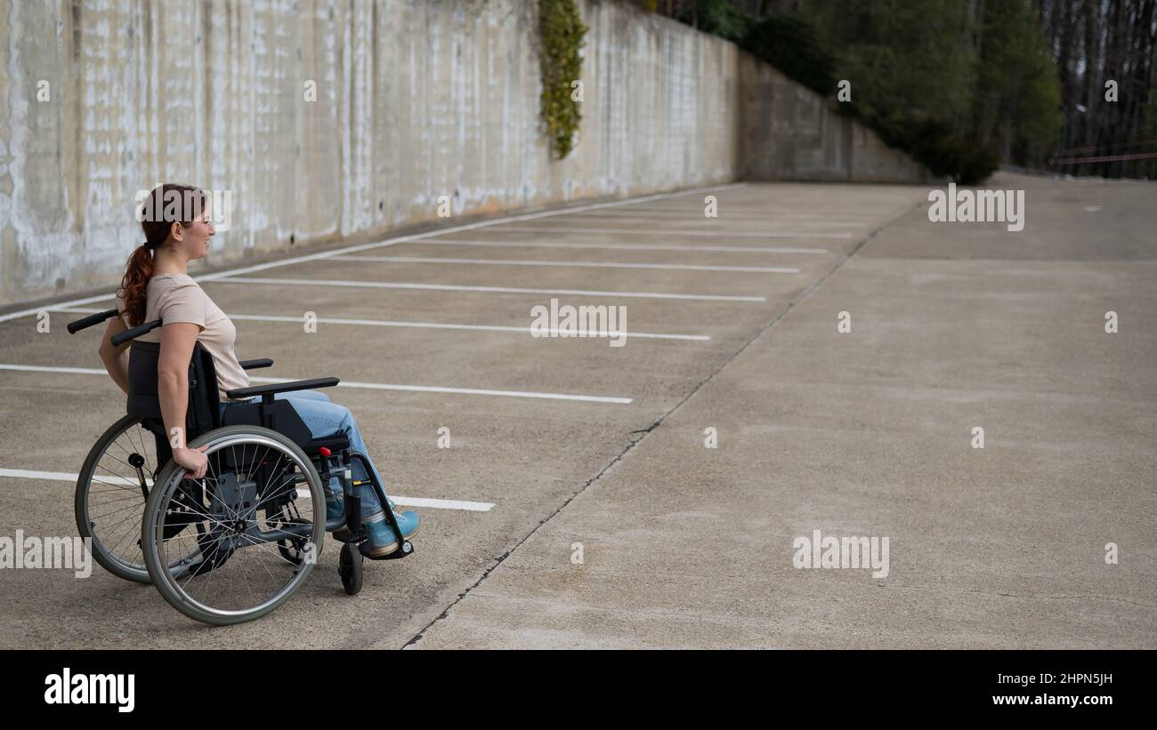 Patient riding in wheelchair hi-res stock photography and images - Alamy