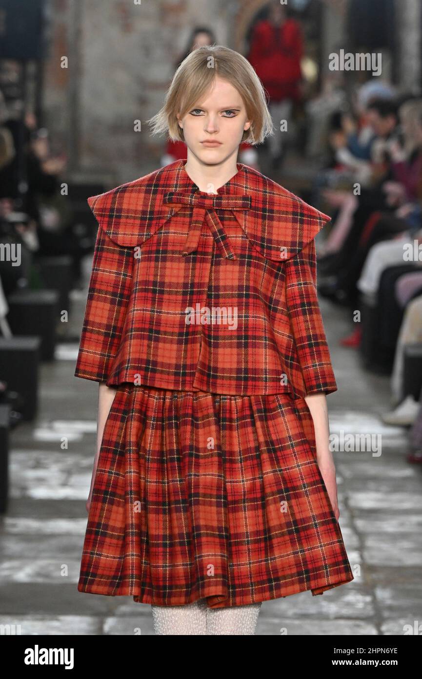 Model Hannah Motler walks on the runway at the Paul and Joe fashion ...