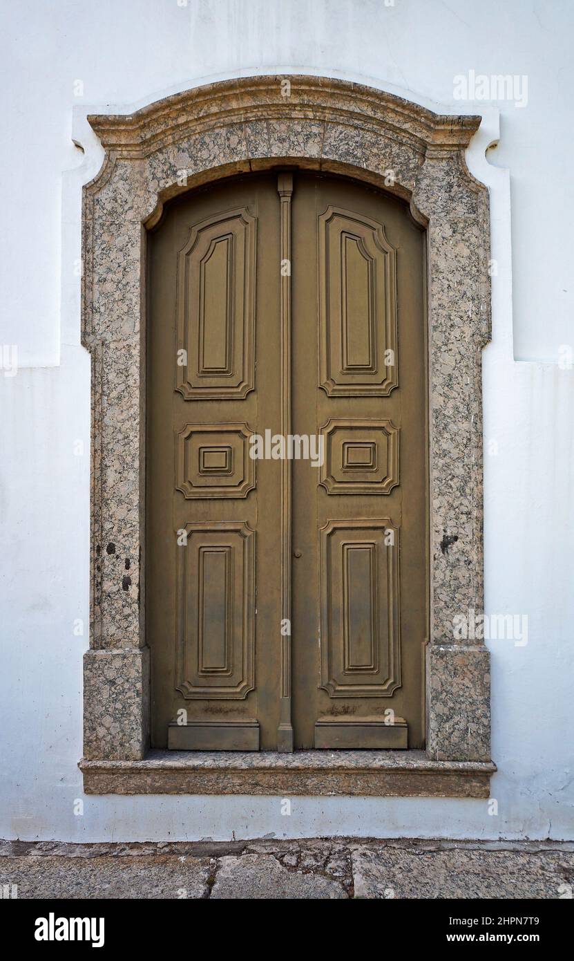 Ancient colonial door, Rio Stock Photo - Alamy