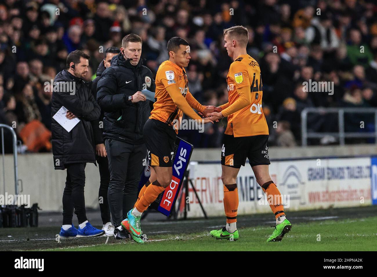 Tyler Smith #22 of Hull City comes on for Marcus Forss #44 of Hull City ...