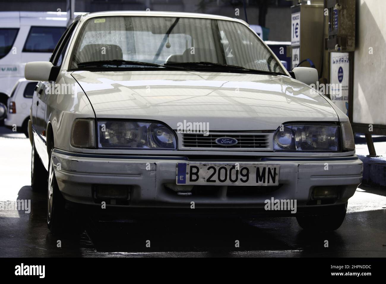 1990s car hi-res stock photography and images - Alamy