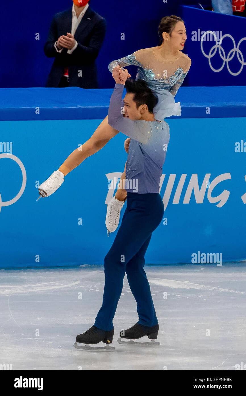 Beijing, Hebei, China. 18th Feb, 2022. Yang JIN and Cheng PENG (CHN ...