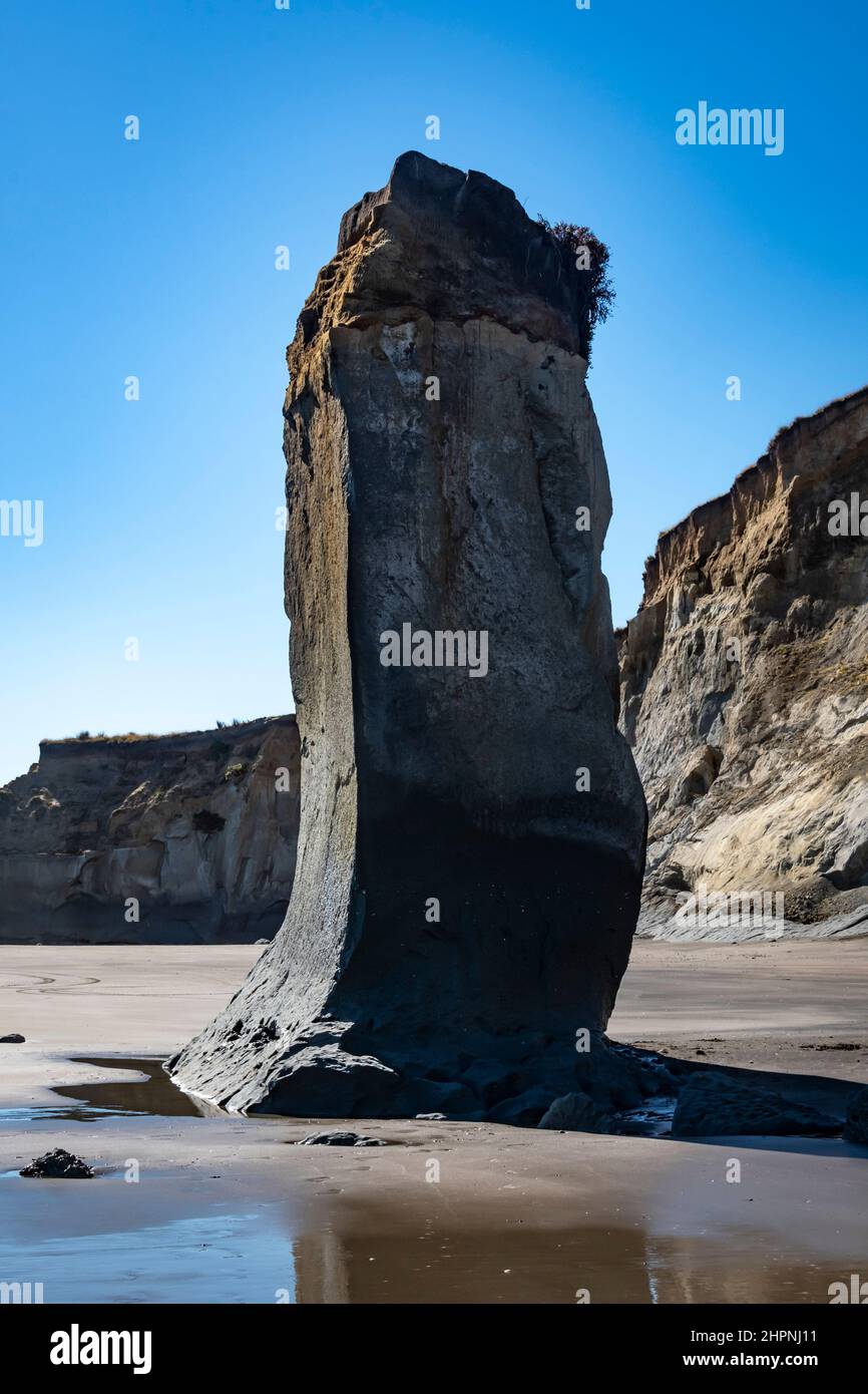Rock stack on beach, Kai Iwi Beach, near Wanganui, North Island, New ...