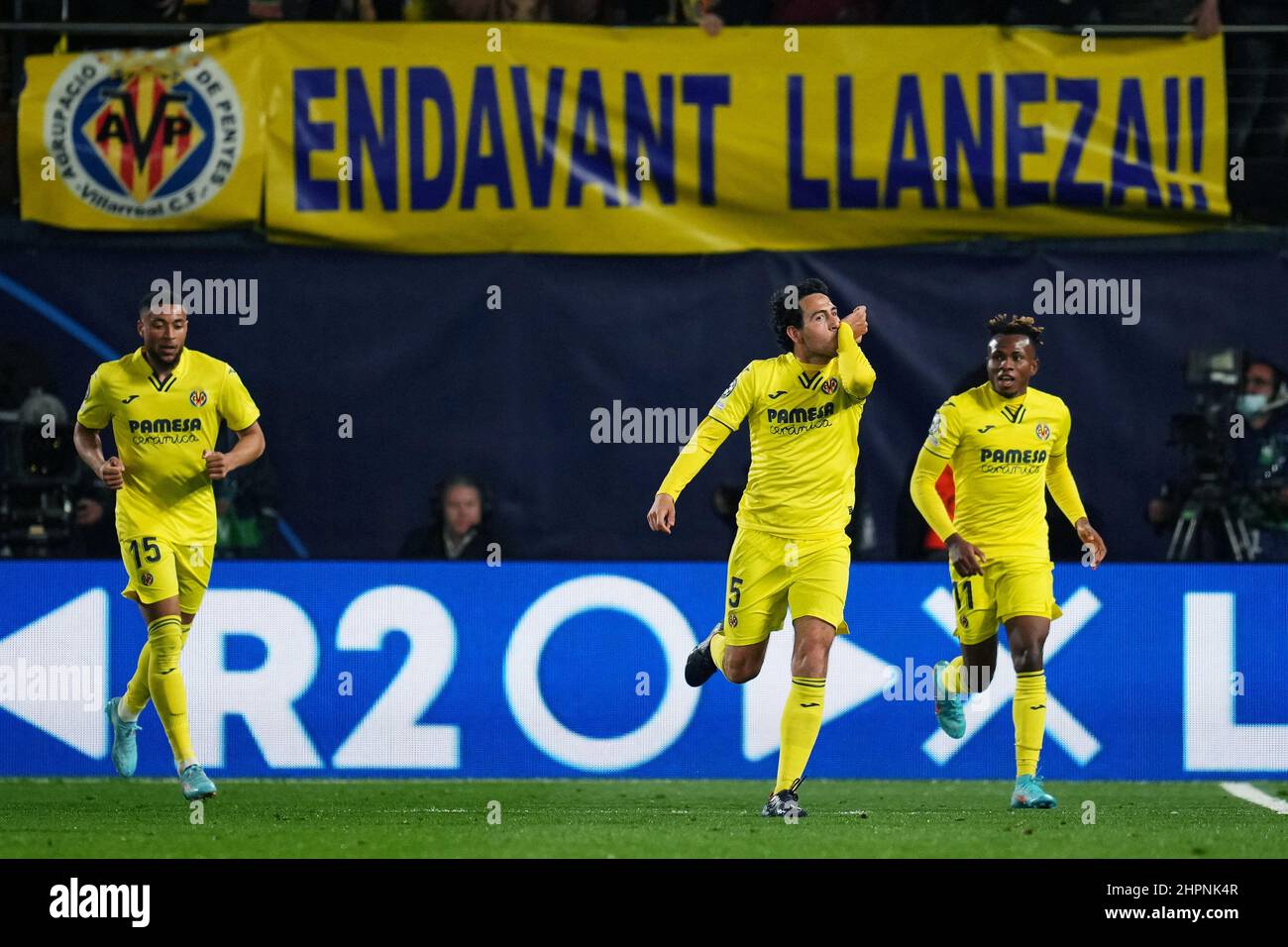 Daniel Parejo of Villarreal CF celebrates his goal during the UEFA ...