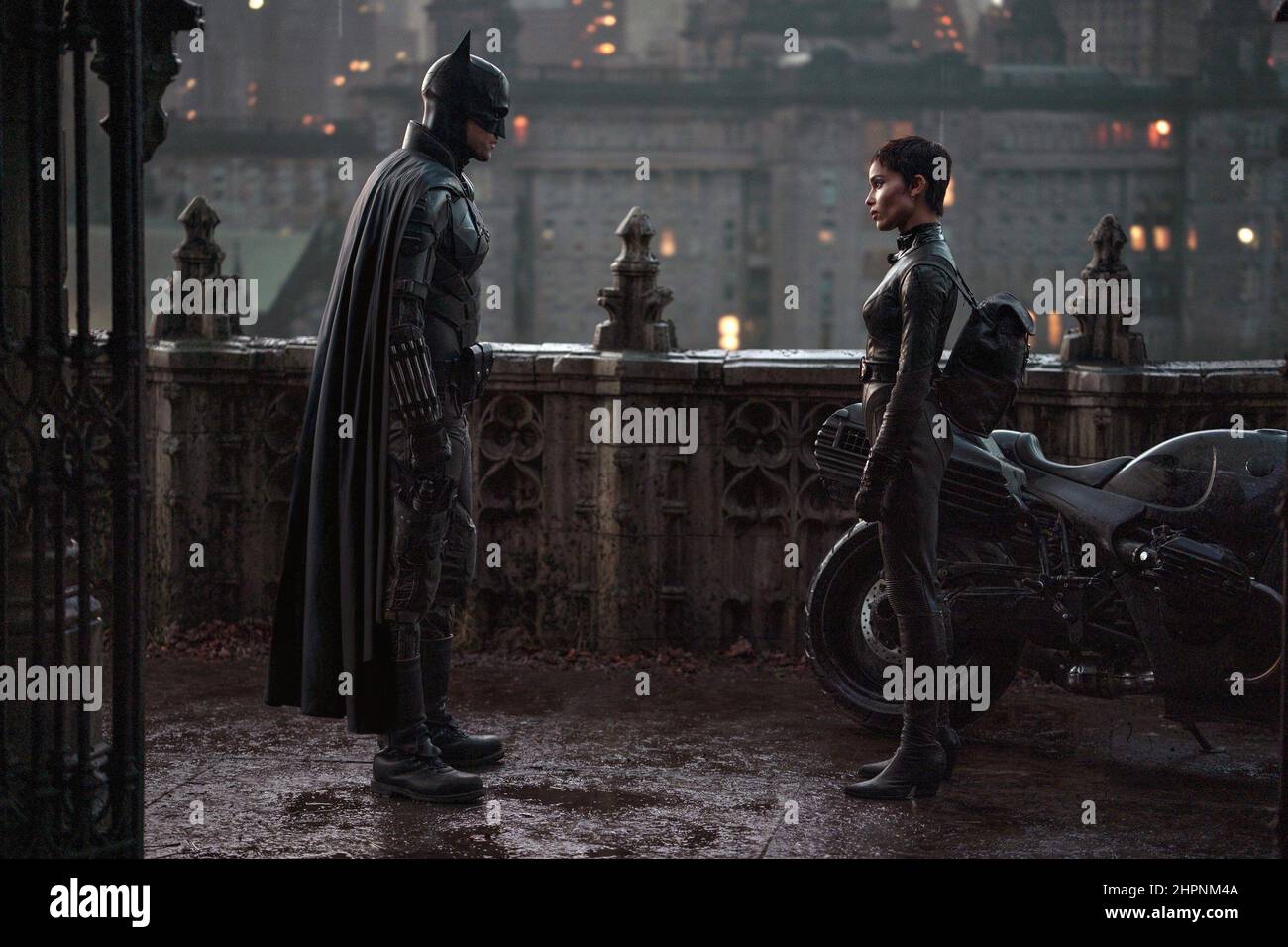THE BATMAN, from left: Robert Pattinson as Batman, Zoe Kravitz as ...
