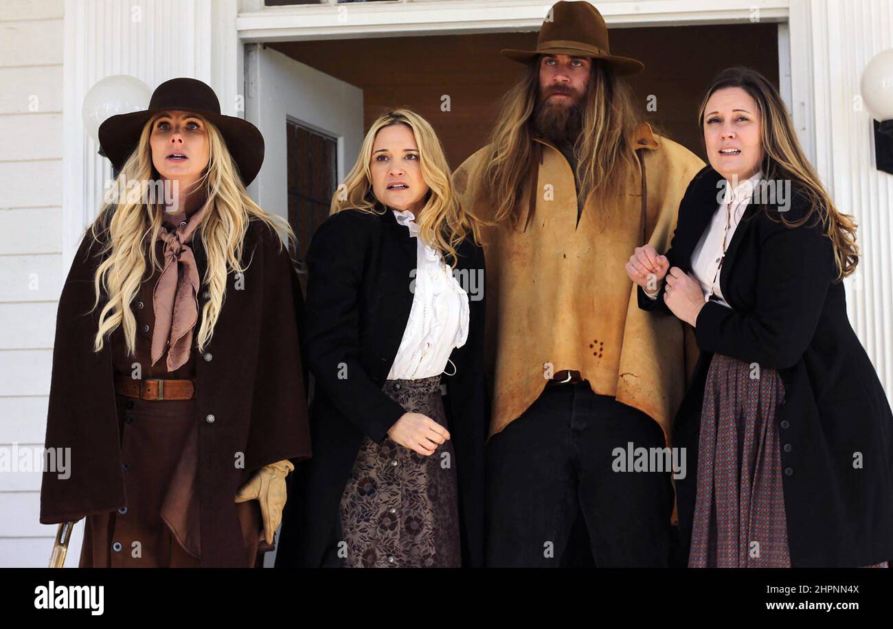 THE DESPERATE RIDERS, (aka DESPERATE RIDERS), from left: Vanessa Evigan ...