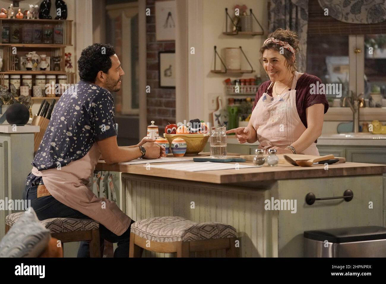 CALL ME KAT, from left: Christopher Rivas, Mayim Bialik, Call Me ...