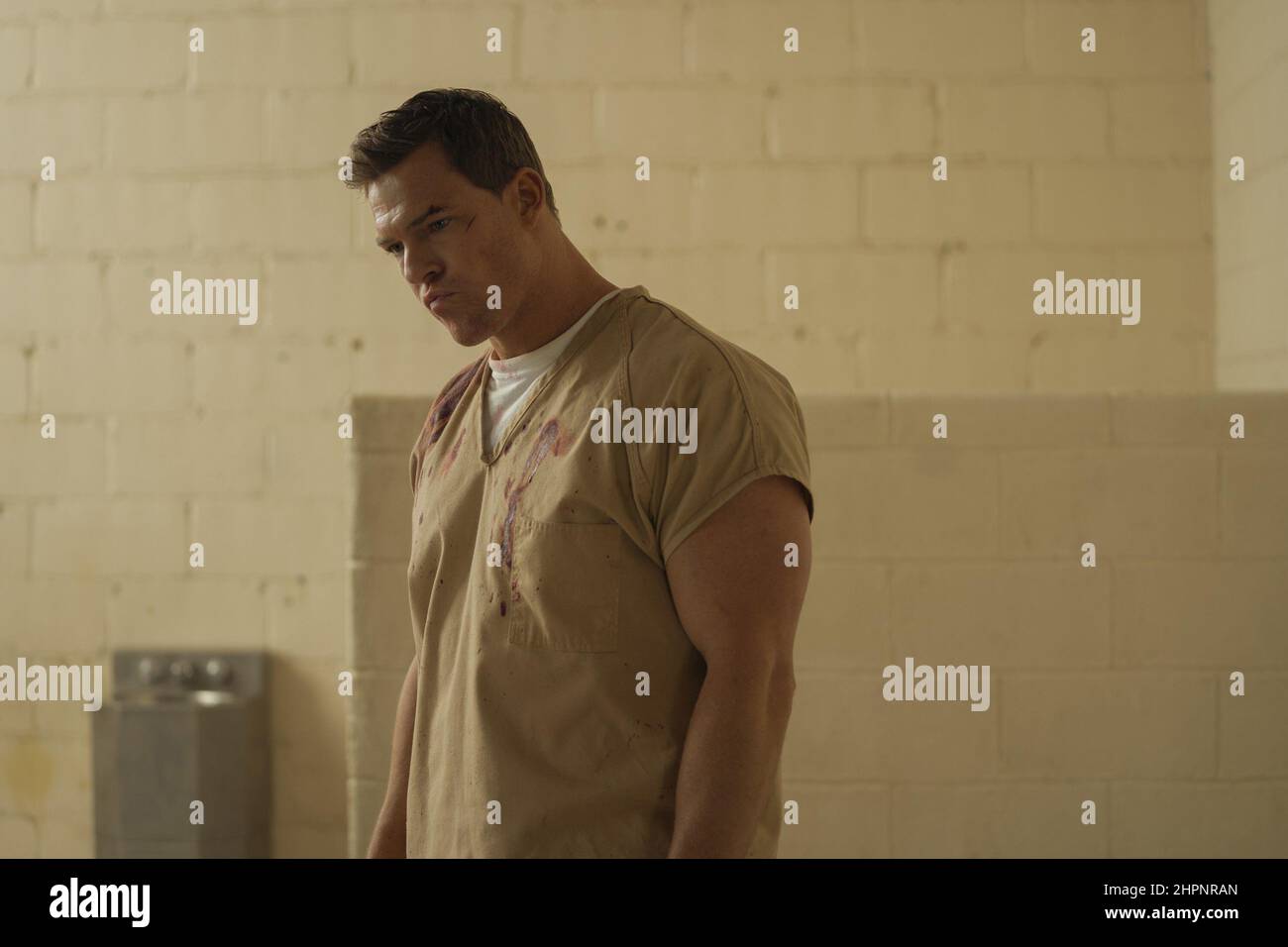 REACHER, Alan Ritchson, 'Welcome To Margrave', (Season 1, ep. 101 ...