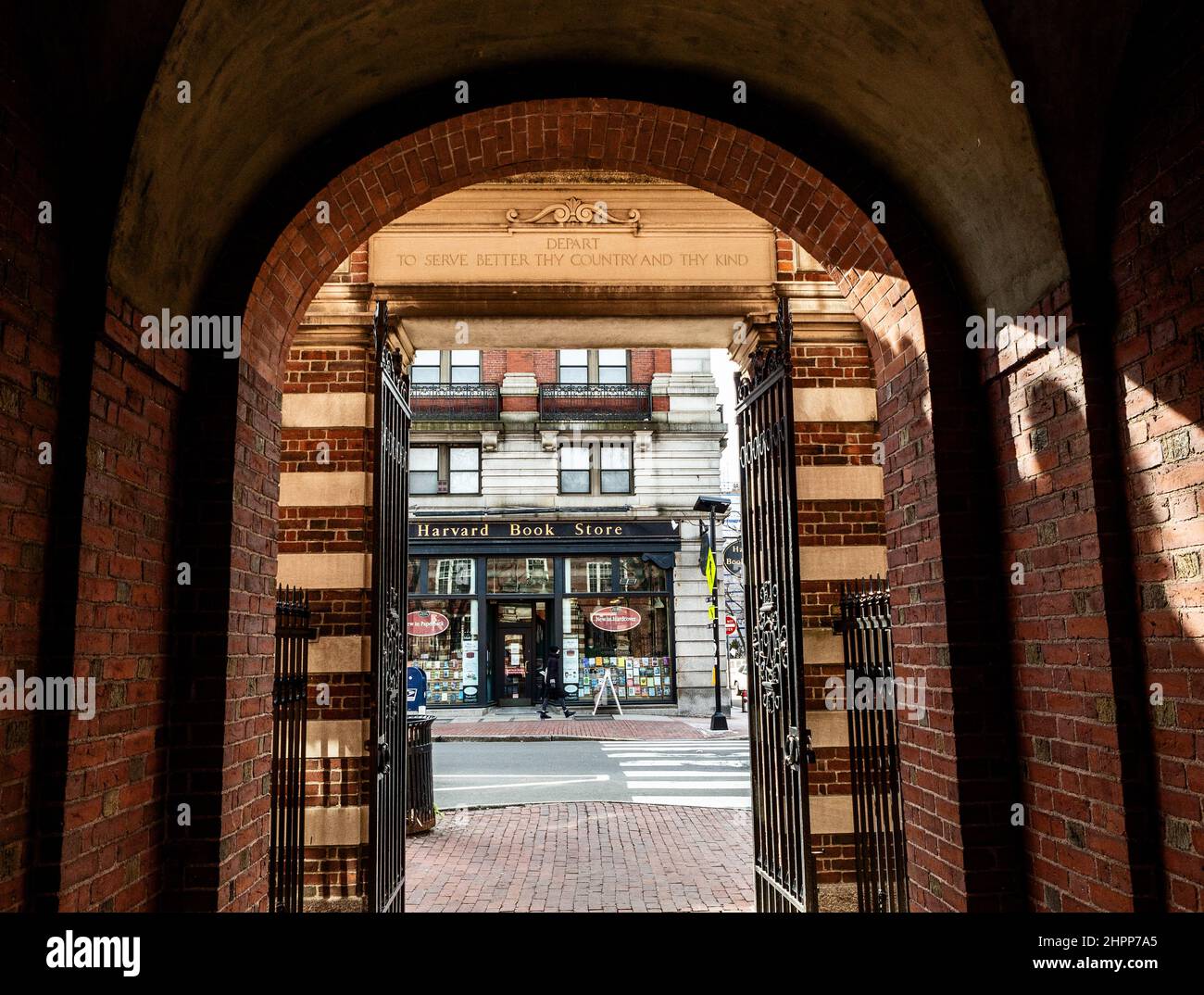 Dexter gate hi-res stock photography and images - Alamy