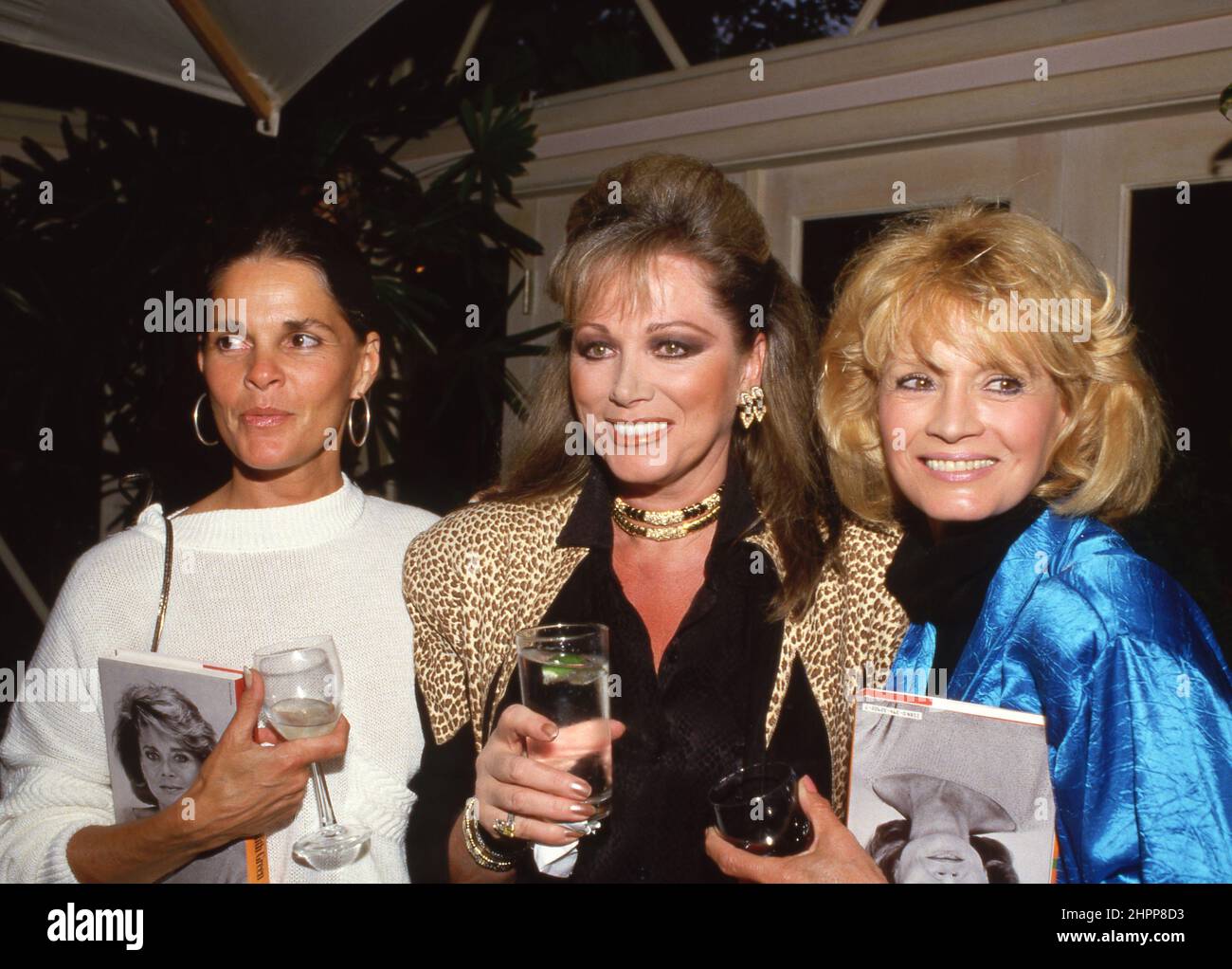 Jackie collins 1980s hi-res stock photography and images - Alamy