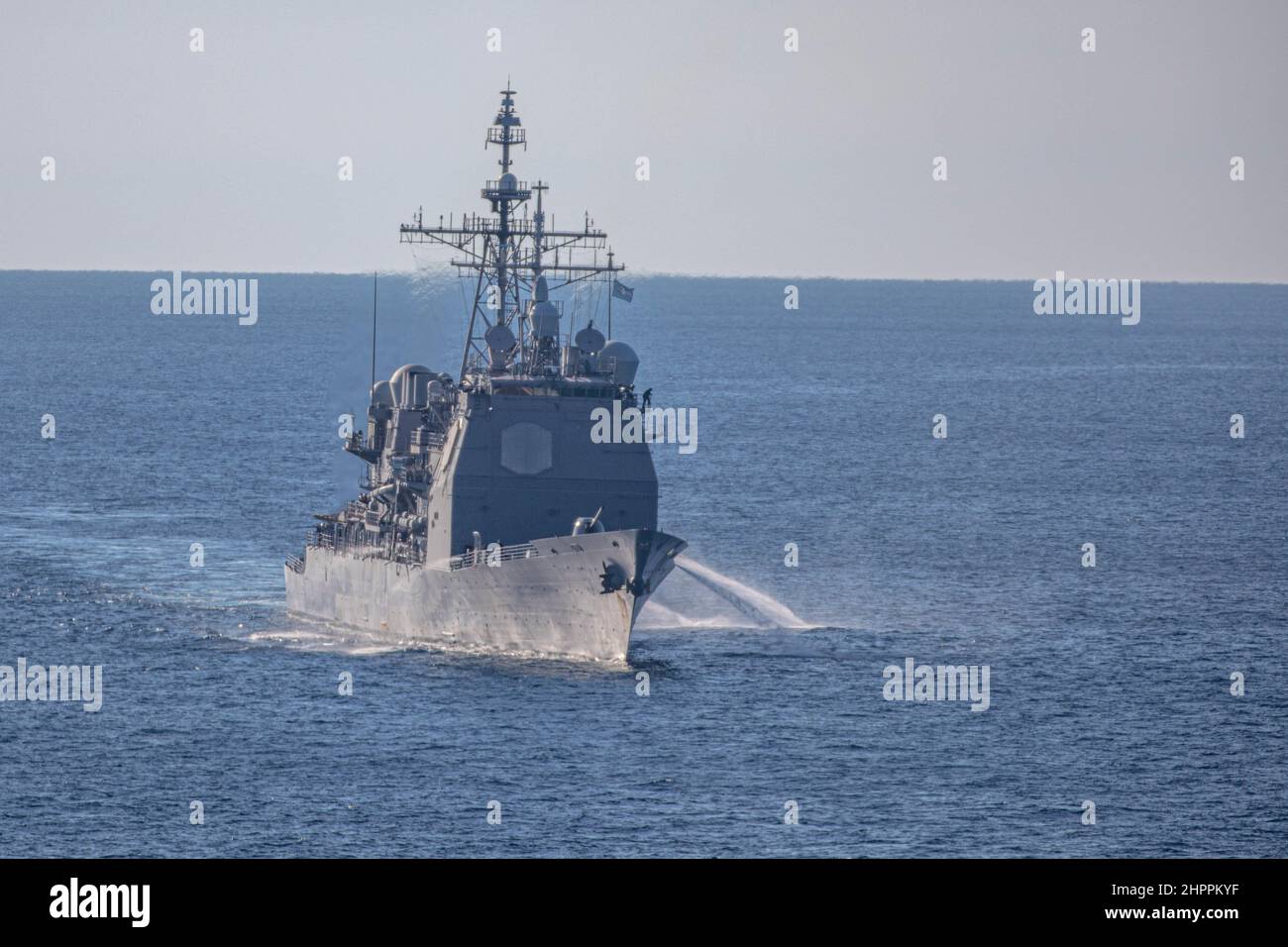220204-N-AO868-1190 ADRIATIC SEA (Feb. 4, 2022) Ticonderoga-class ...