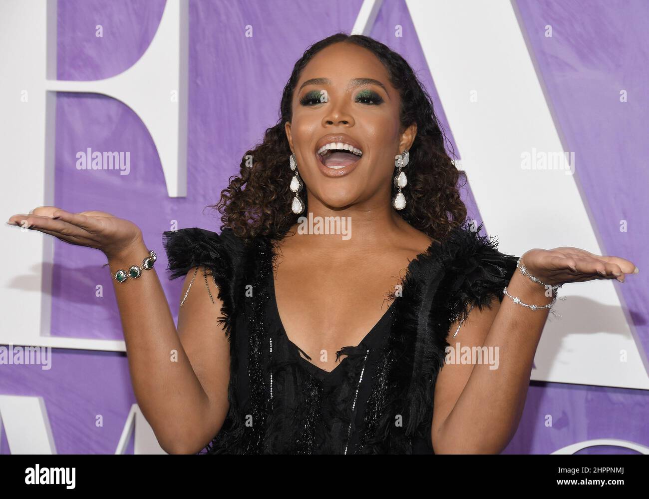 Los Angeles, CA, February 22, 2022. Candace Maxwell arrives at the ...