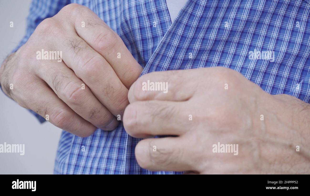 Struggles of an old man hi-res stock photography and images - Alamy