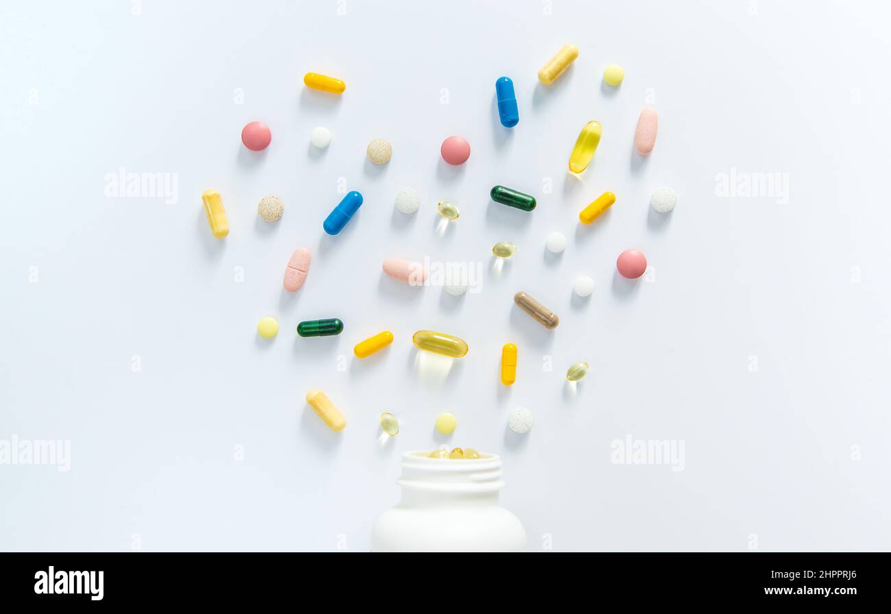 Vitamin c multivitamin omega 3 hi-res stock photography and images - Alamy