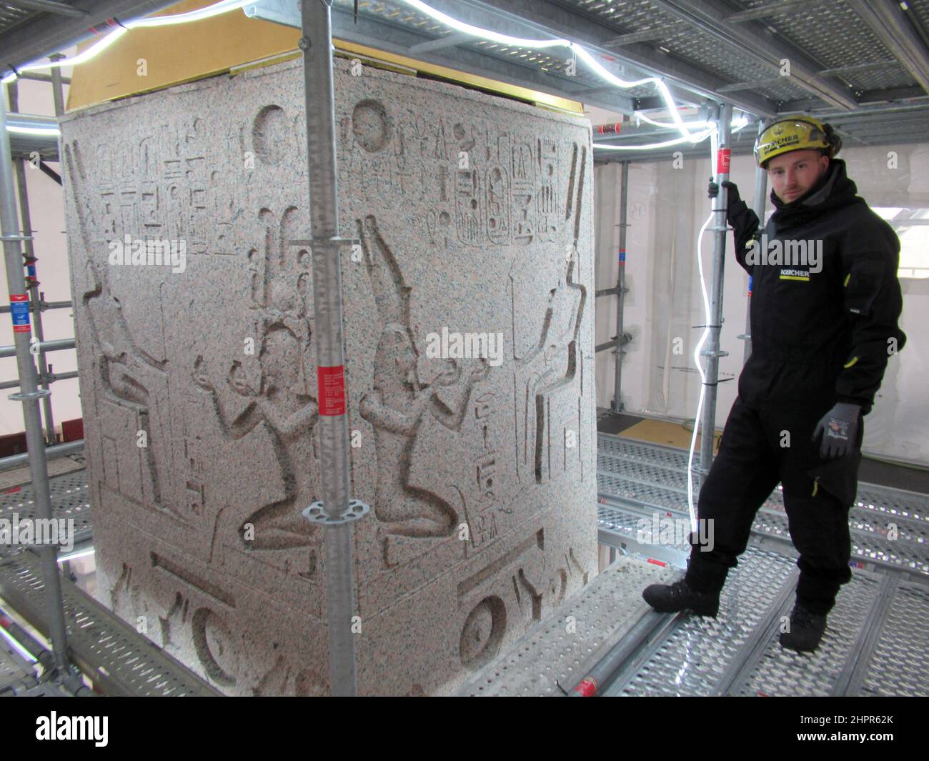 Paris, France. 22nd Feb, 2022. Nick Heyden, specialist for restoration ...