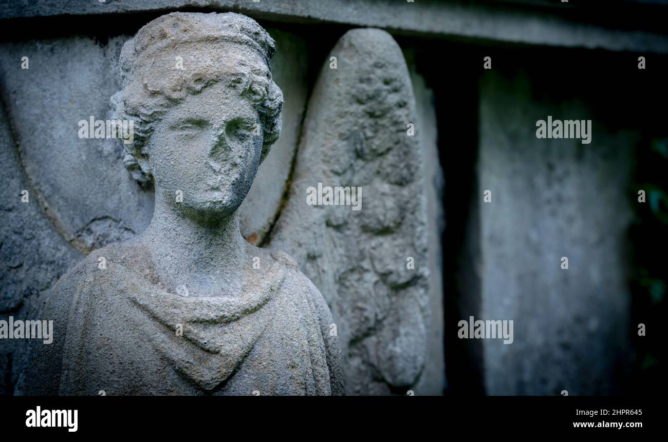 Destroyed tombs hi-res stock photography and images - Alamy