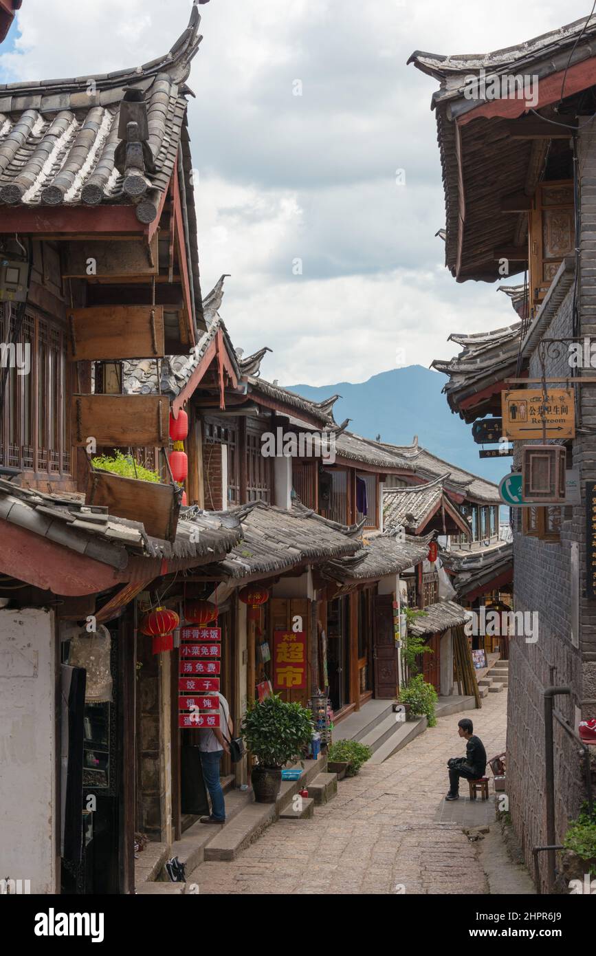 LIJIANG, CHINA - Old Town of Lijiang (UNESCO World heritage site). a ...