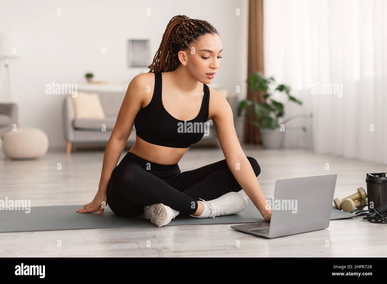 African lady having fitness training hi-res stock photography and ...