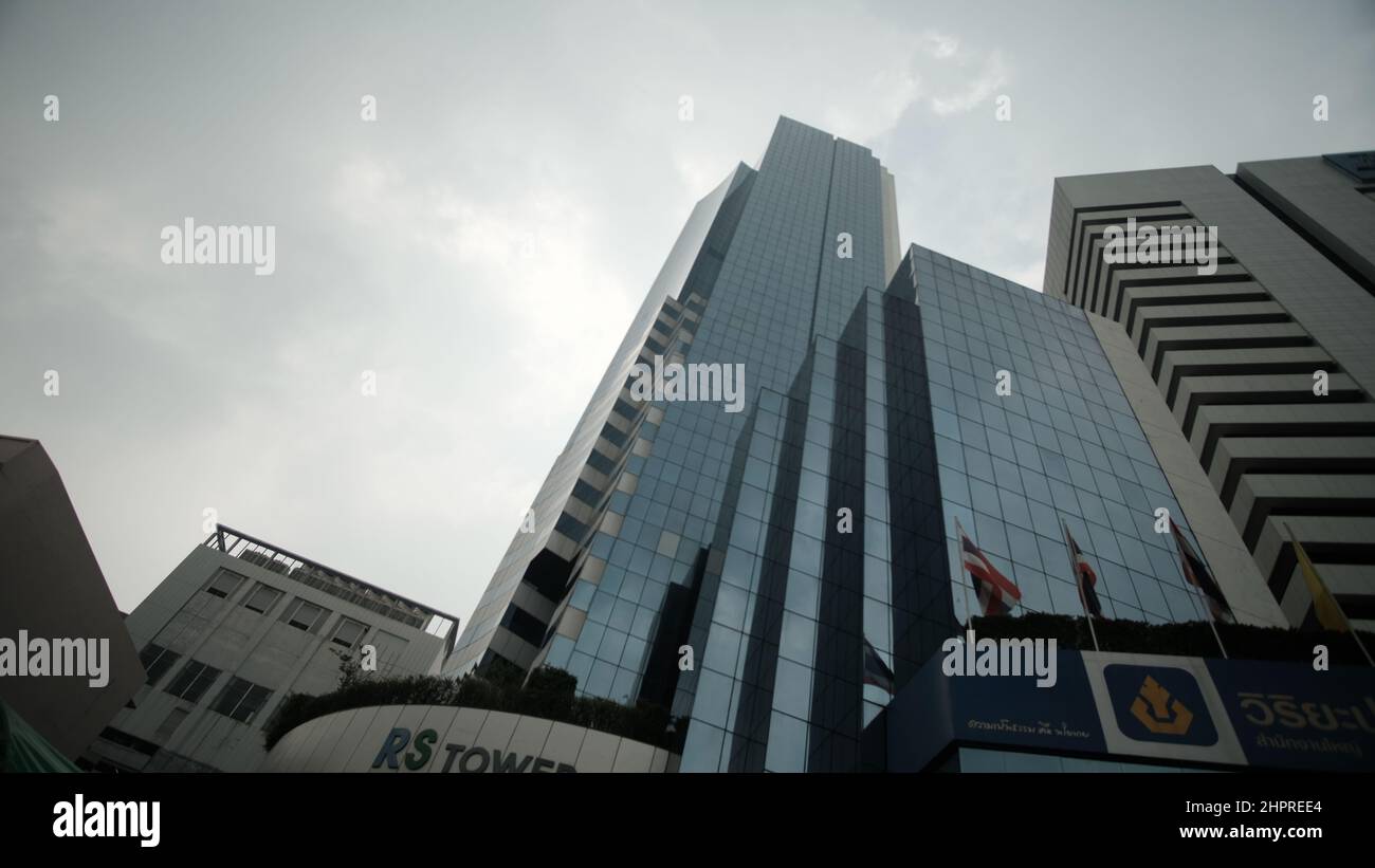RS Tower. 41 storey office building 121, Ratchadapisek Road, Din Daeng ...