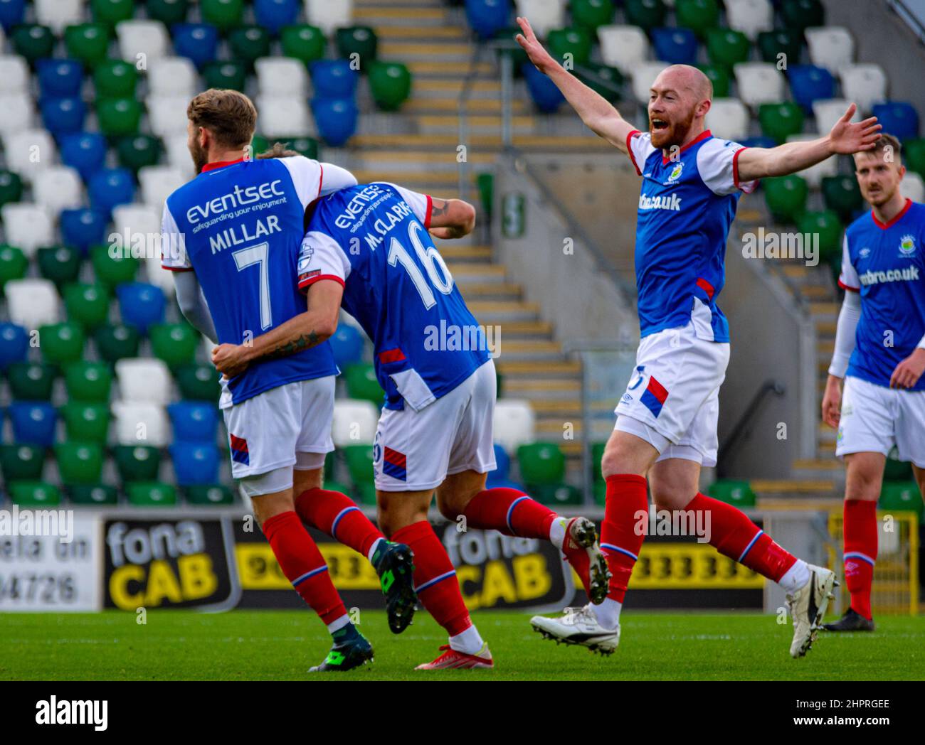 Kirk Millar - Linfield Vs Dungannon Swifts in the Danske Bank ...