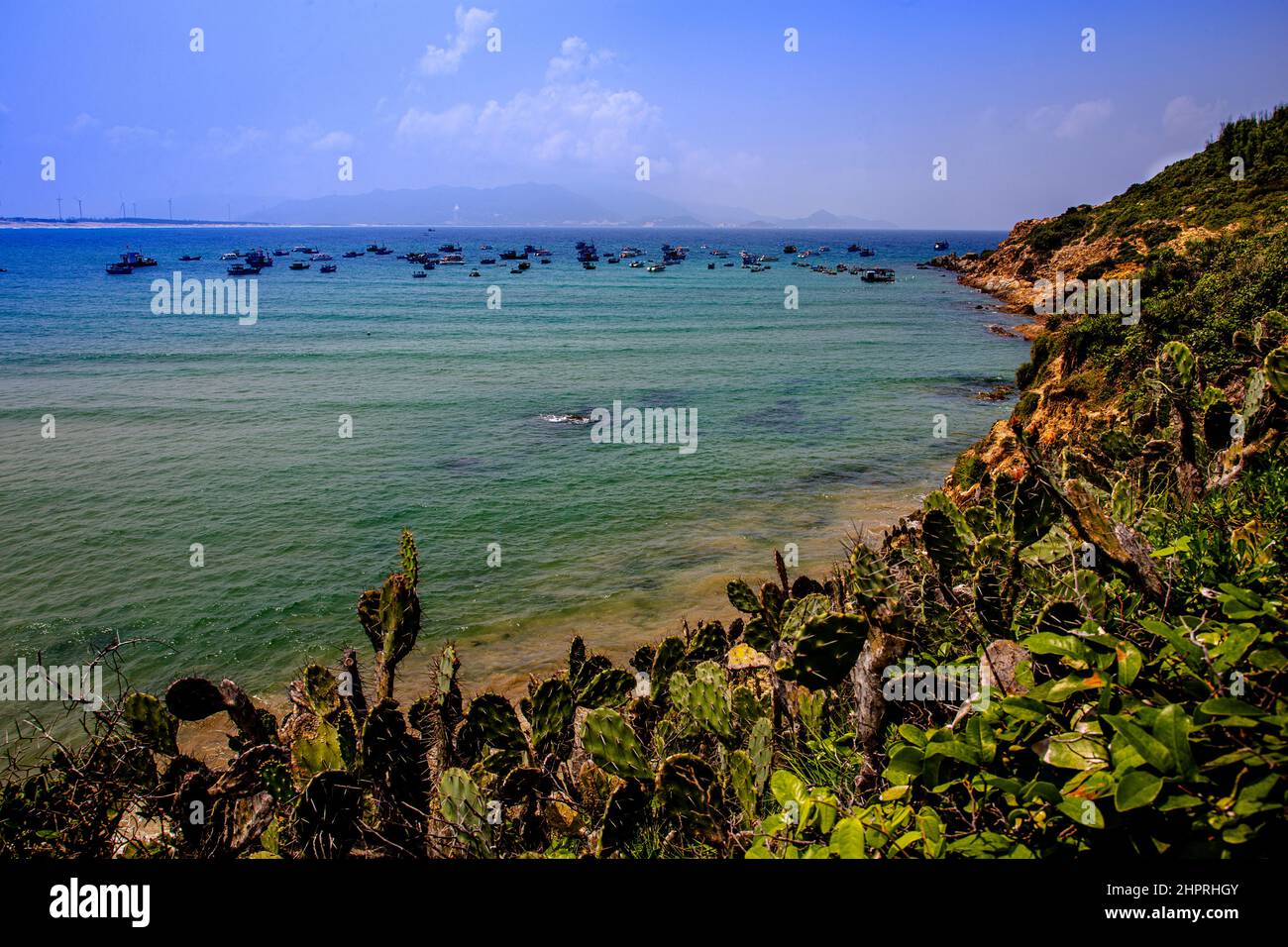 Fishing boats offshore hi-res stock photography and images - Alamy