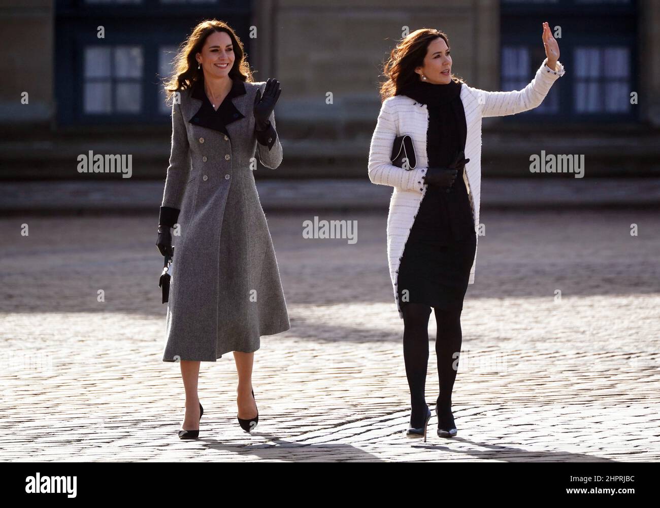 Princess mary kate middleton crown hi-res stock photography and images ...