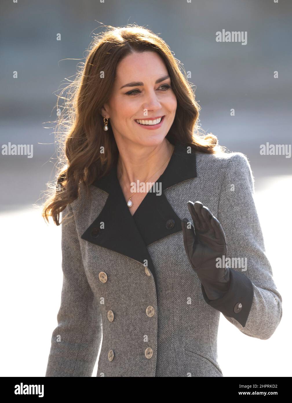 Princess mary kate middleton crown hi-res stock photography and images ...