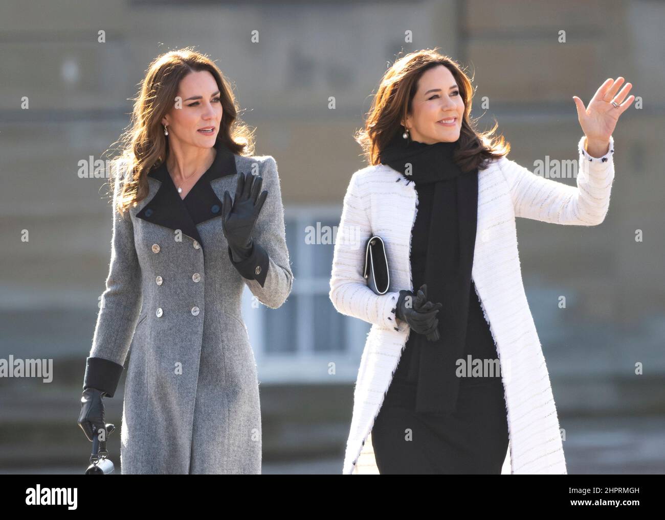 Princess mary kate middleton crown hi-res stock photography and images ...