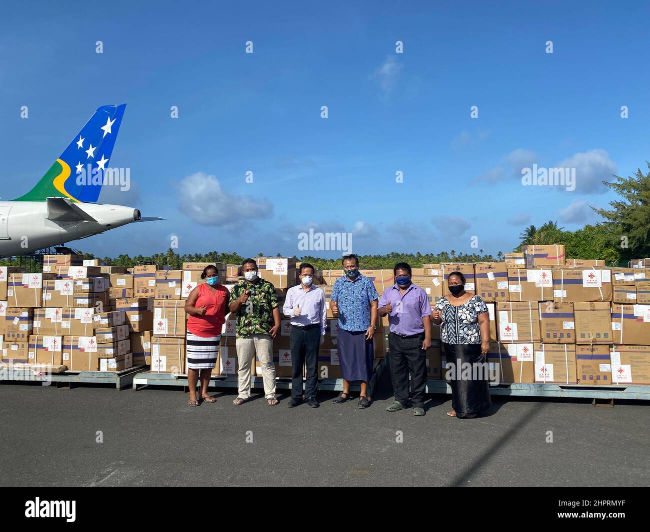 (220223) -- TARAWA, Feb. 23, 2022 (Xinhua) -- Chinese Ambassador to ...