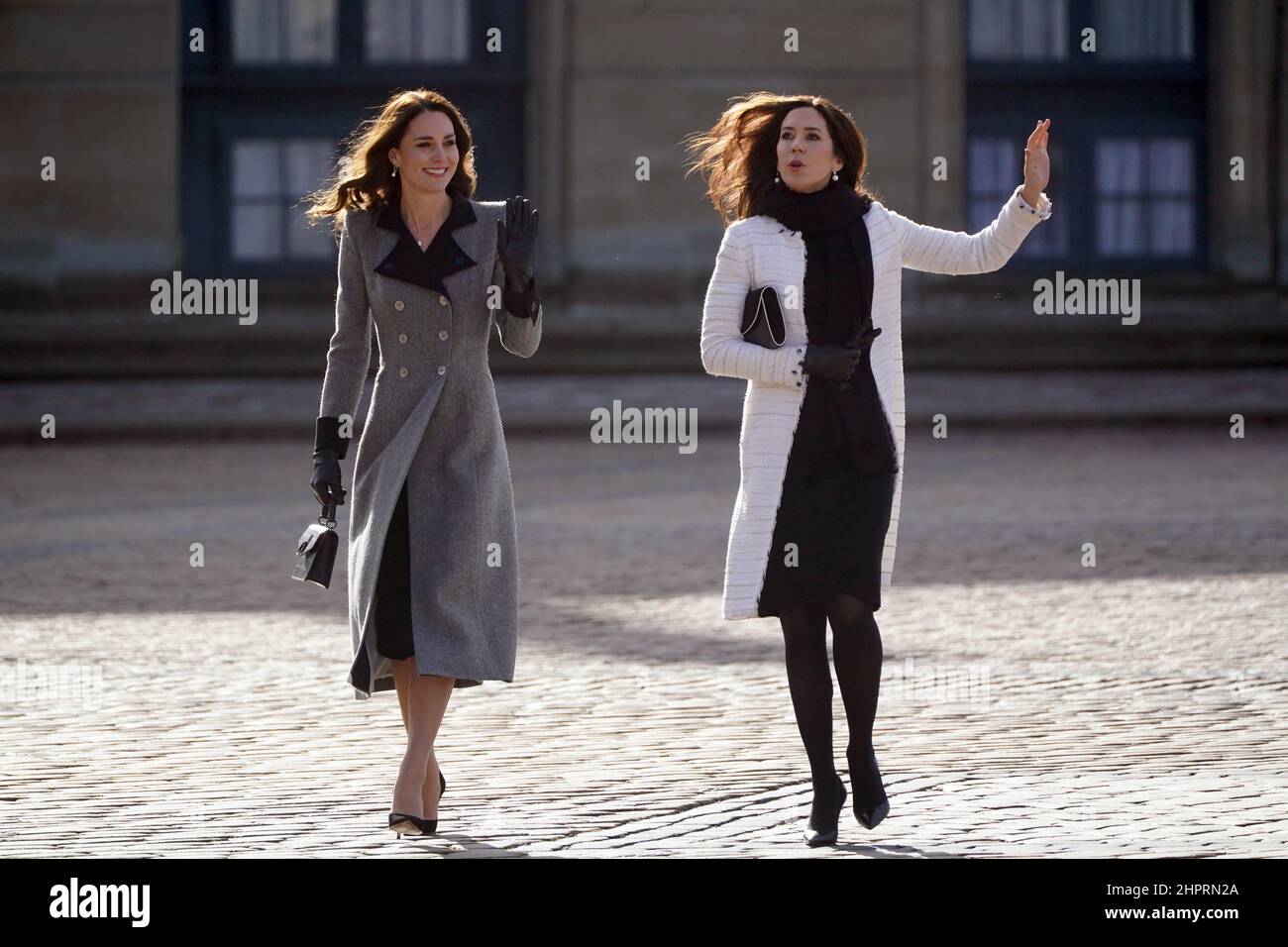 Princess mary kate middleton crown hi-res stock photography and images ...